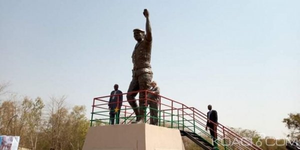 Burkina Faso : Inauguration d'un monument à la mémoire de Thomas ...