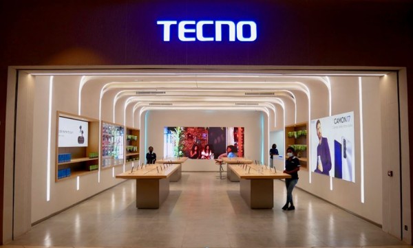 Tecno Mobile ouvre sa plus grande boutique d'Afrique de l'ouest dans le ...