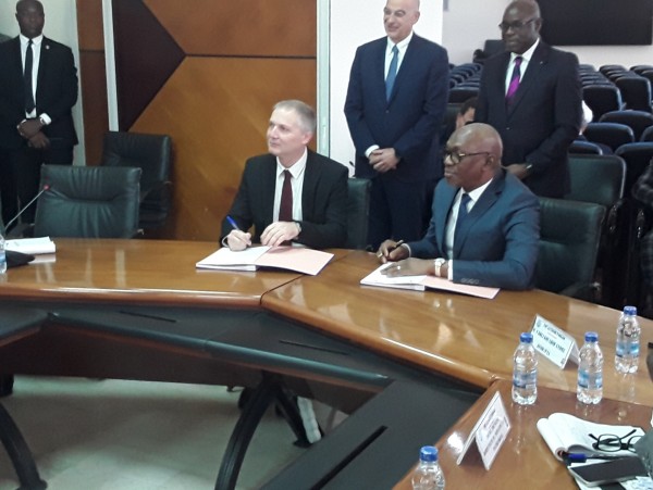 Côte d'Ivoire : Signature d'une convention de plus de 26 millions de ...