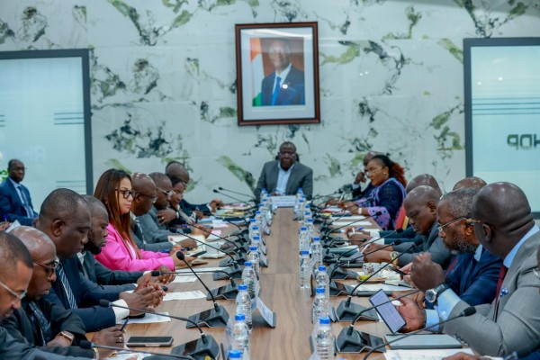 Côte d'Ivoire : Le RHDP dit suivre de près les tensions au Burkina Faso, au Mali, ainsi qu'au ...