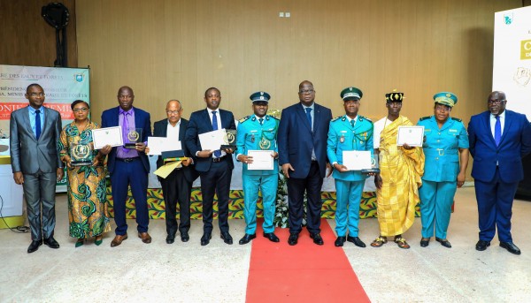 Côte d'Ivoire : Laurent Tchagba annonce 100 milliards FCFA obtenus de la BEI pour sauver les ...