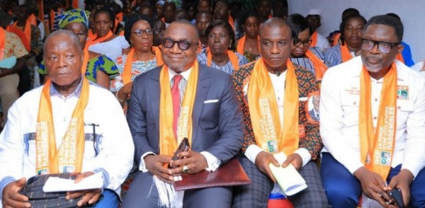 Côte d'Ivoire : Après leur adhésion au RHDP, des ex-militants de l'opposition : « Ce n'est pas ...