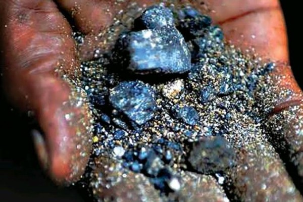 RDC : Le gouvernement suspend « temporairement » l'exportation de ...