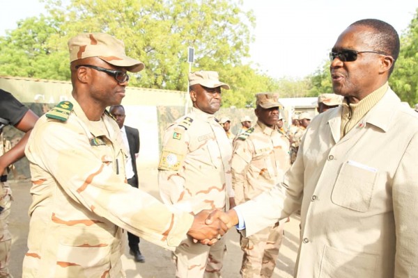 Cameroun : Après l'attaque meurtrière de Wulgo, le président réconforte ...