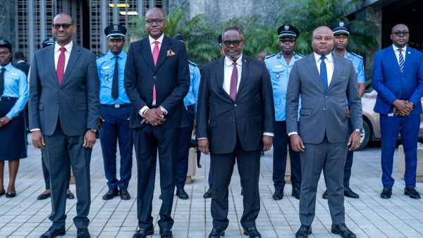 Côte d'Ivoire : Dernière cérémonie de l'emblème national 2025, la ...